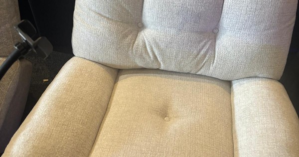Rohan Chair